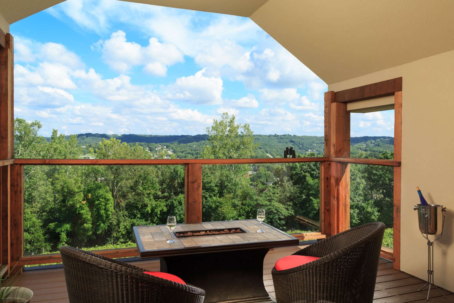 Memorable Places to Stay in Hermann