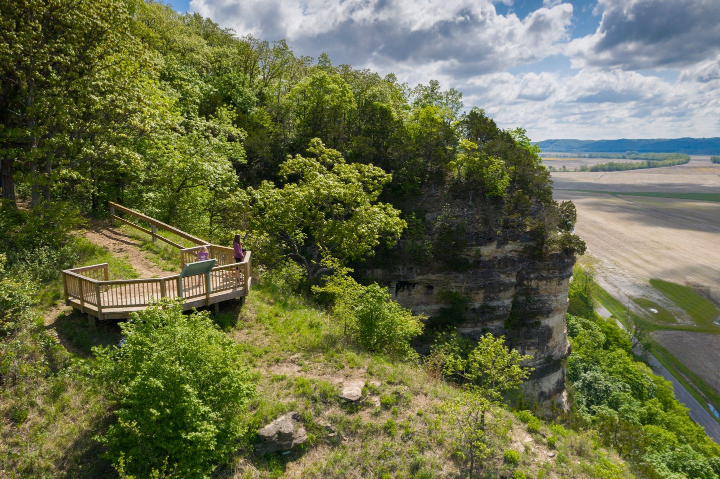 Plan Your Early Summer Getaway in Hermann MO