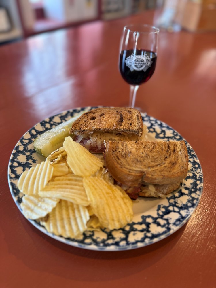 The Taste of Hermann Festival highlights Restaurants, Wineries ...